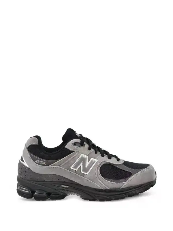NEW BALANCE 2002r Metallic Sneakers