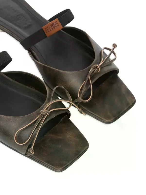 MAISON MARGIELA Leather Slingback Shoes With Bow Detailing - Brown