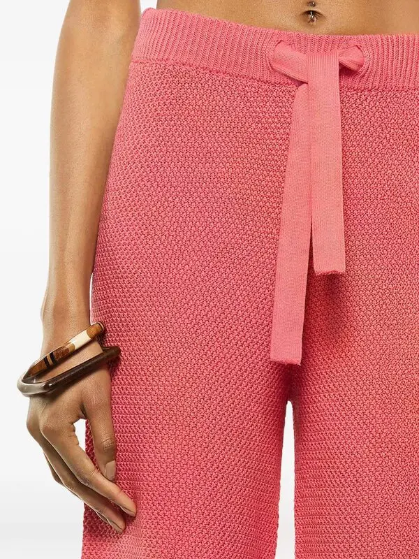 LANEUS Knitted Knee-length Shorts - Pink