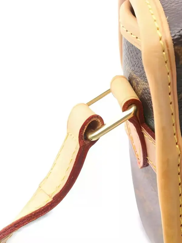LOUIS VUITTON Monogram Shoulder Bag