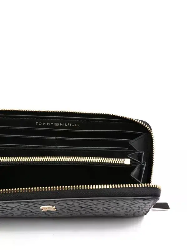 Tommy Hilfiger Monogram Zip-around Wallet