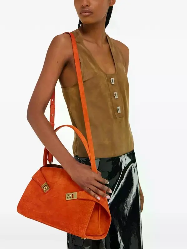 FERRAGAMO Soft Hug Shoulder Bag