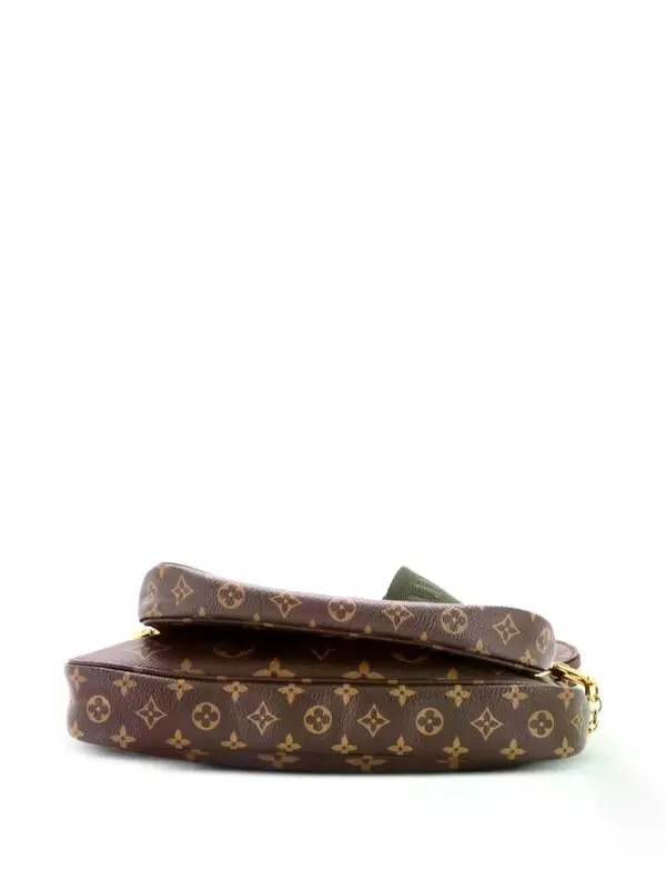 LOUIS VUITTON Multi Pochette Accessoires Monogram Canvas Crossbody Bag
