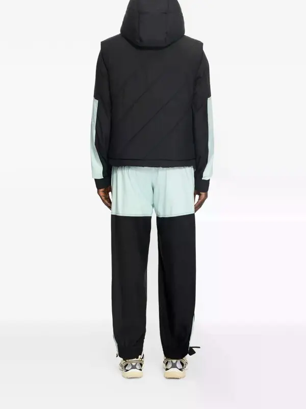 Off-White Arrow Diagonal Quilted Padded Gilet
