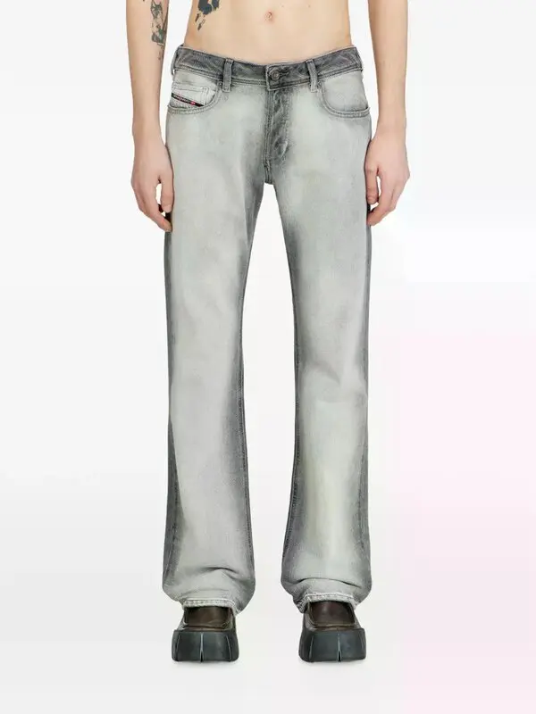 DIESEL® Zatiny Bootcut Jeans