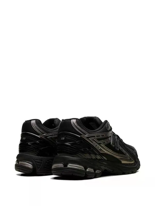 NEW BALANCE 1906r Sneakers