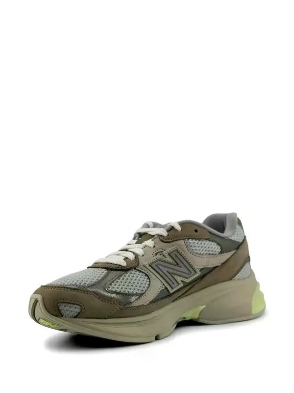 NEW BALANCE 2010 Sneakers - Green