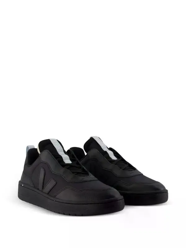 VEJA V-90 Lace-up Sneakers