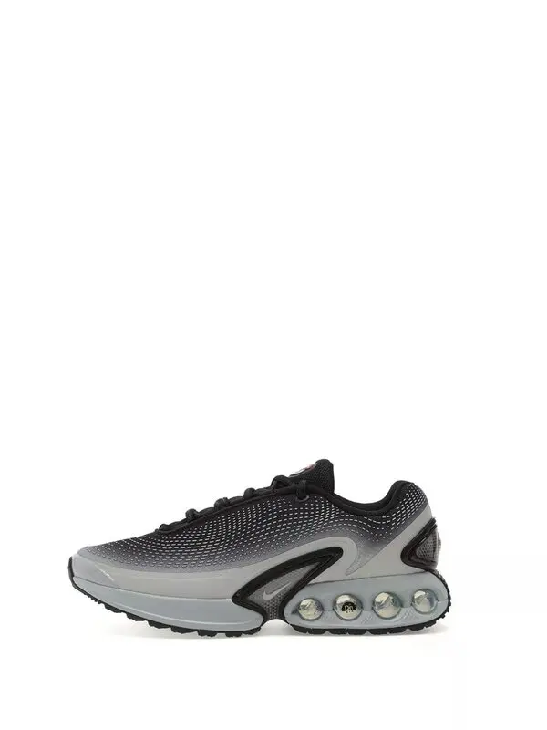 Nike Max Dn Sneakers - Black