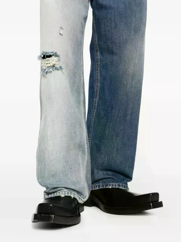 Vetements Distressed Jeans