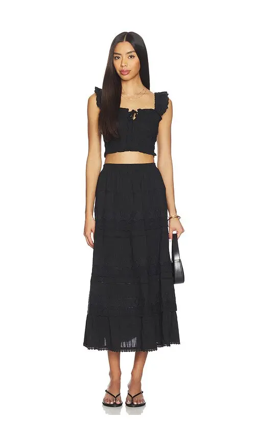 Heartloom Dionne Set In . Also - Black