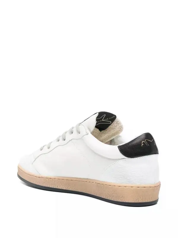 AMA-BRAND Leather Logo Detail Sneakers