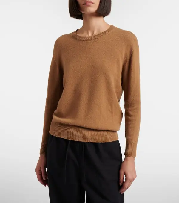 THE ROW Noler Cashmere Sweater - Brown
