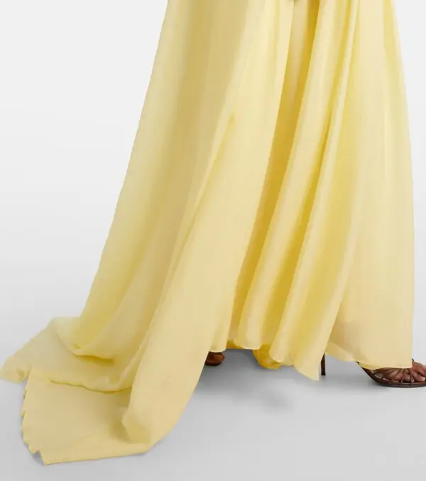 LA FUORI Draped Cape And Gown Set