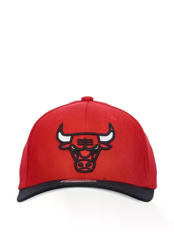Mitchell & Ness Chicago Bulls Snapback Cap - Red