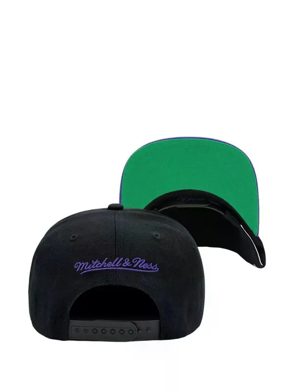 Mitchell & Ness Team Script 2.0 Snapback Cap - Black