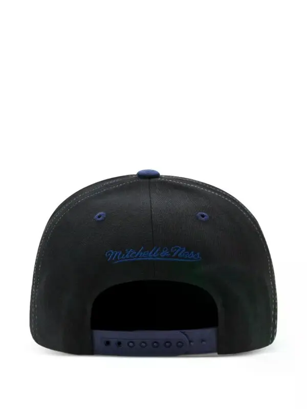 Mitchell & Ness Astros Cooperstown Embroidered Snapback Cap