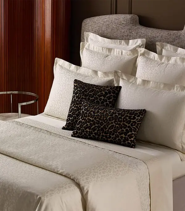 YVES DELORME Leopard Rectangular Cushion Cover
