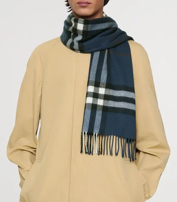 Burberry Cashmere Check Scarf - Blue