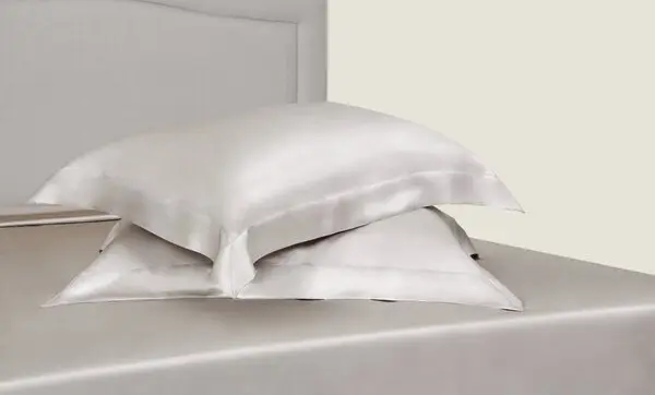 Gingerlily Silk Super King Fitted Sheet - Silver