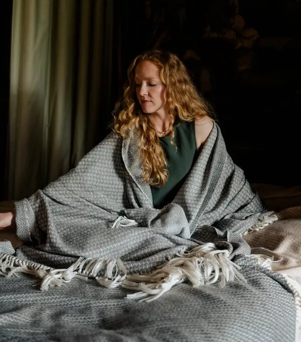 ARAMINTA CAMPBELL Alpaca-blend Willow Throw