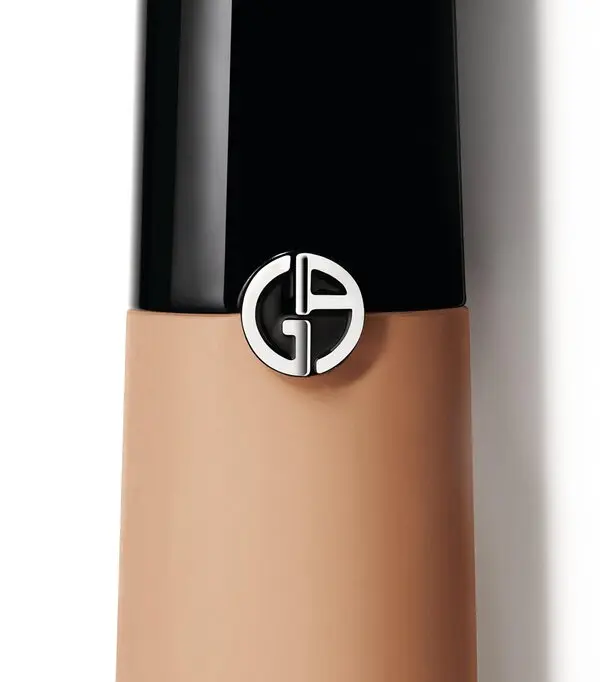 ARMANI Luminous Silk Concealer