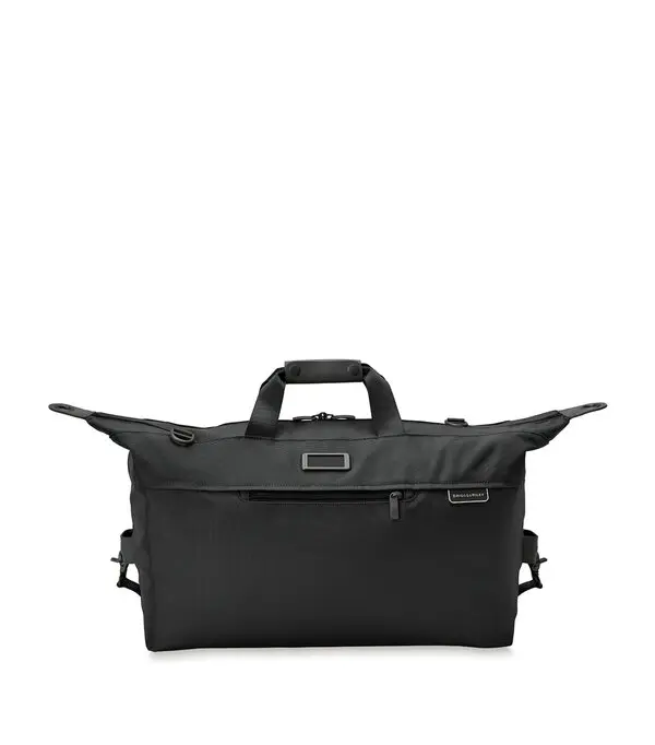 Briggs & Riley Baseline Weekender Duffle Bag