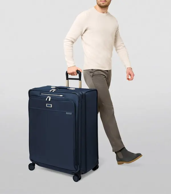 Briggs & Riley Baseline Extra Large Expandable Spinner Suitcase - Navy