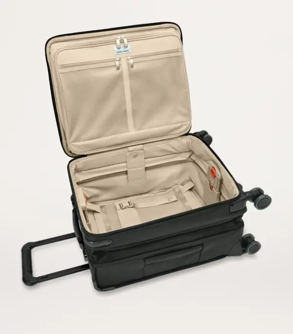 Briggs & Riley Baseline Essential Carry-on Expandable Spinner Suitcase