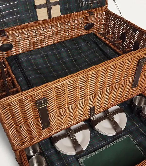 LES JARDINS DE LA COMTESSE Champs Elysées Picnic Basket And Dining Set