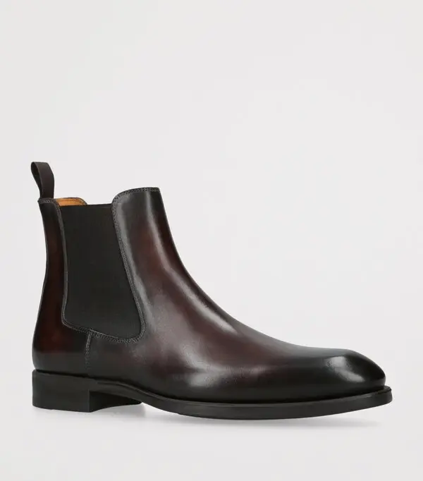 Magnanni Suede Chelsea Boots - Brown