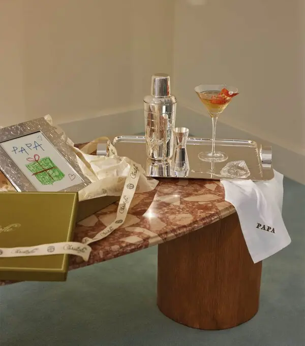 Christofle Plated Graphik Handheld Tray