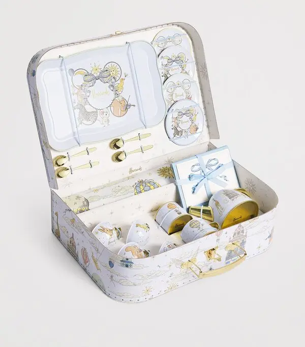 Harrods 17-piece 4-person Tea Time Set