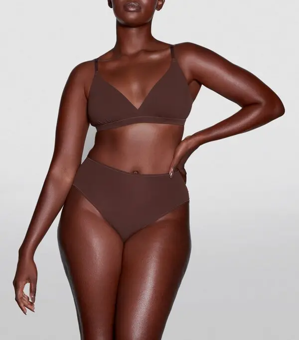 SKIMS Fits Everybody Triangle Bralette