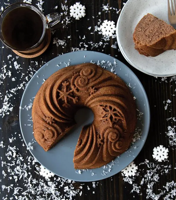 NORDICWARE Let It Snow Non-stick Bundt Pan