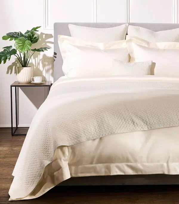 CELSO DE LEMOS Prince Square Pillowcase
