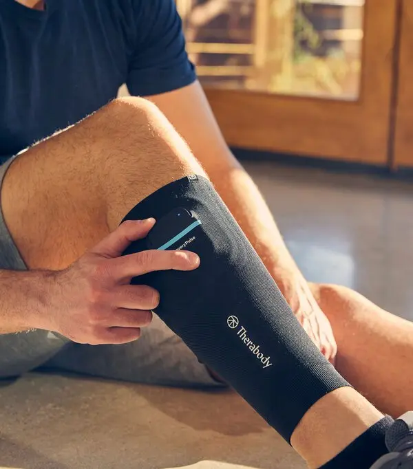THERABODY Recoverypulse Calf Sleeve