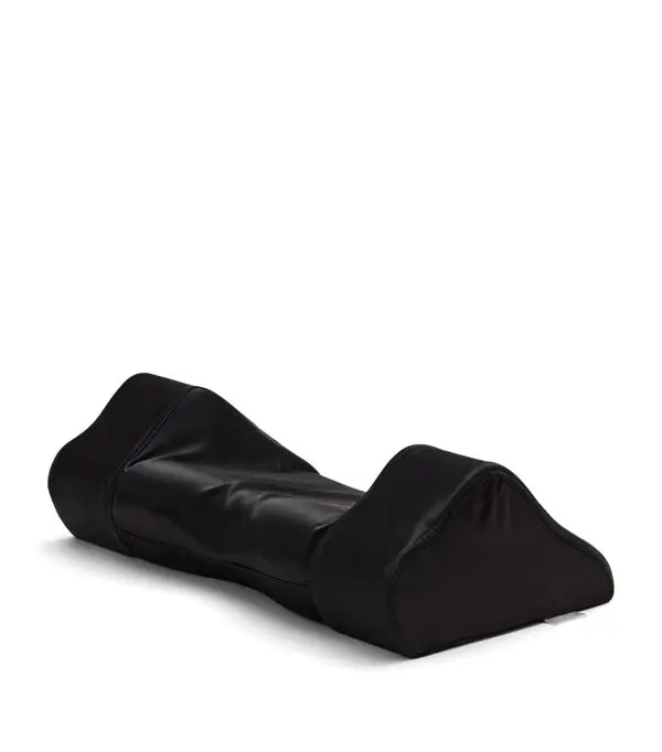 Hyoumankind Back Sleep Pillow With Silk Pillowcase - Black