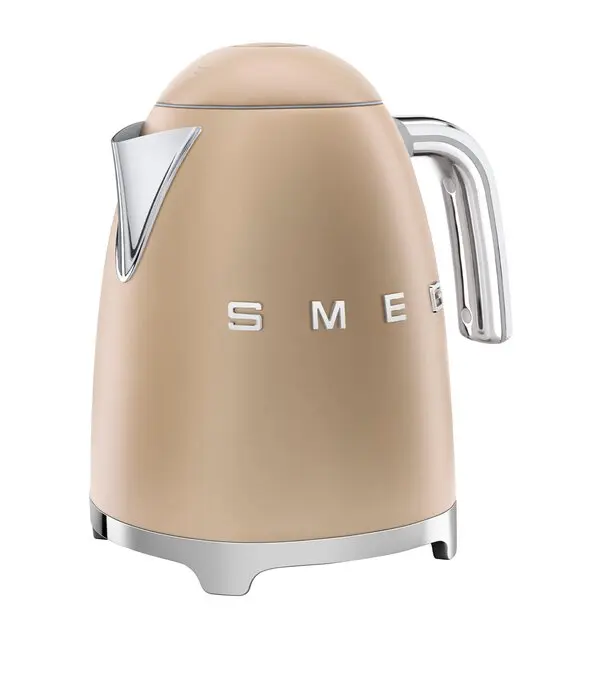 SMEG 50s Style Kettle Matte Champagne