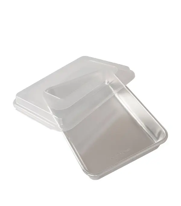 NORDICWARE Aluminium Naturals Cake Tin With Lid