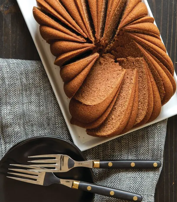 NORDICWARE Classic Fluted Loaf Pan