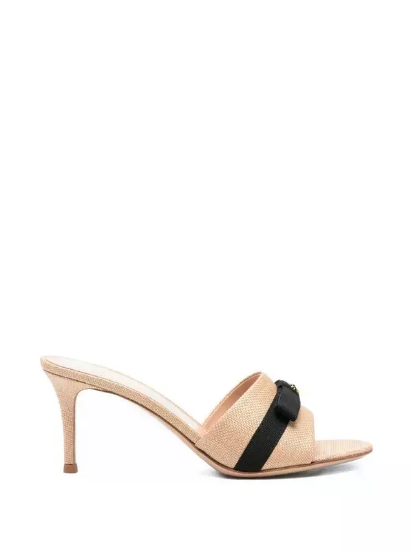 GIANVITO ROSSI Minou Bow Detail Sandals - Neutrals