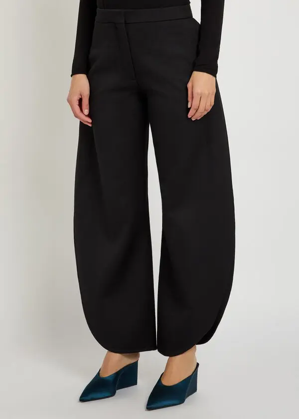 Alaïa Petal Sculpted Wool Trousers - Black