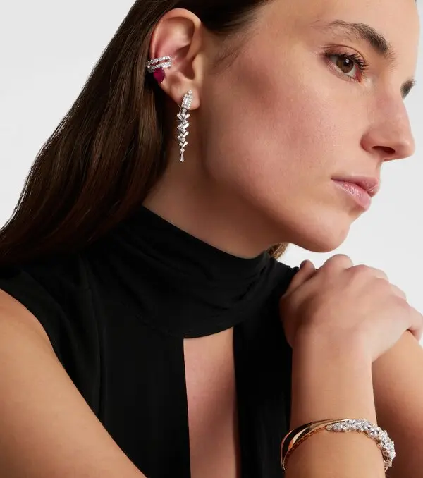 Yeprem 18kt White Gold Diamond Drop Earrings