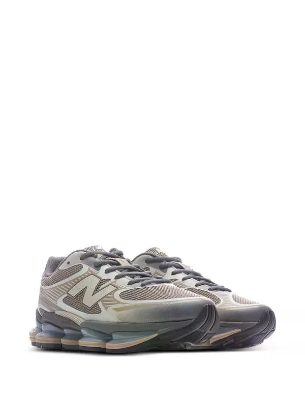 NEW BALANCE Panelled Sneakers