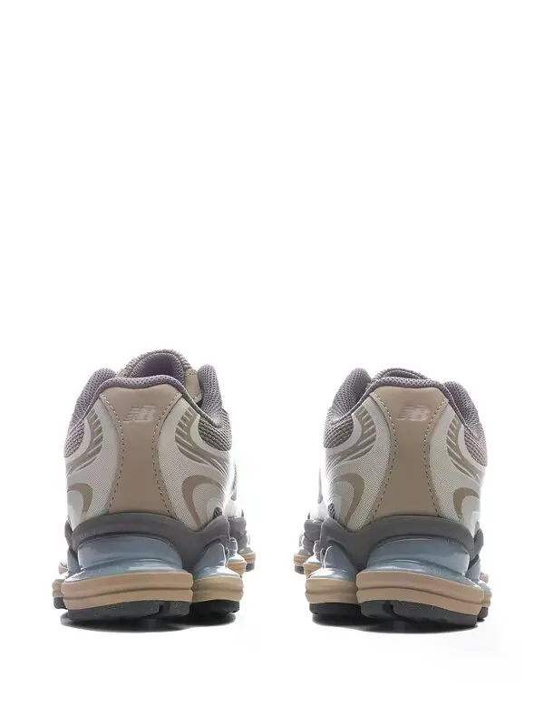 NEW BALANCE Panelled Sneakers