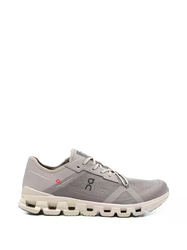 On X 4 Ad Sneakers