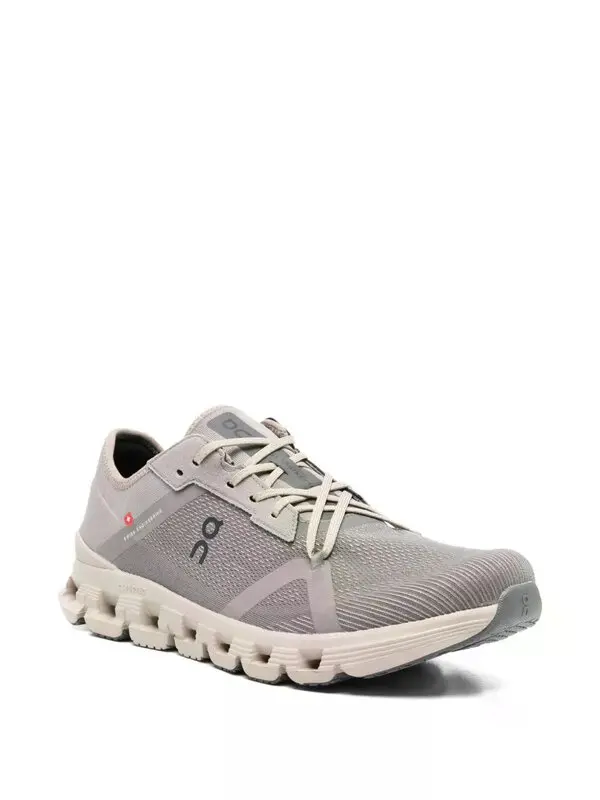 On X 4 Ad Sneakers