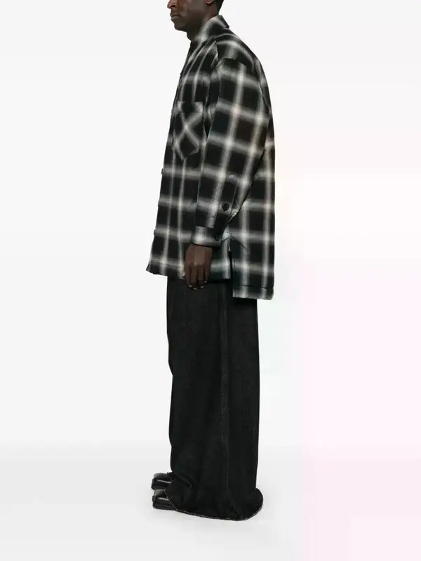 LỰU ĐẠN Checked Flannel Overshirt