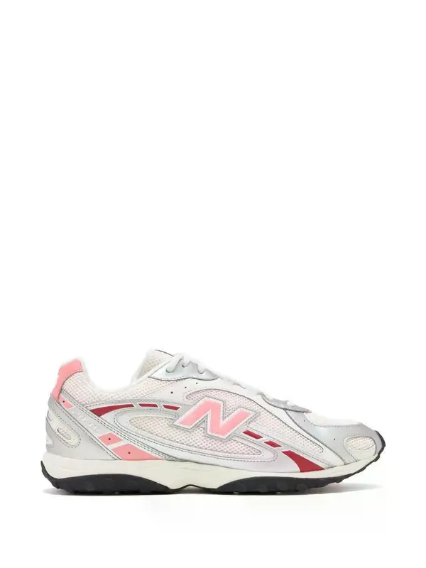 NEW BALANCE 204l Logo-patch Sneakers - White